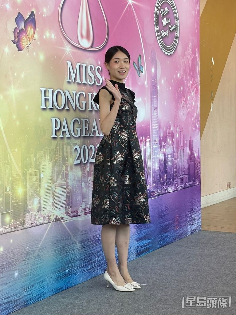 港姐面試︱索爆北方佳麗現身 175cm熱褲女騷長腿 - 時事台 - 香港高登討論區