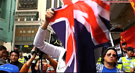 淨心BB撕毀Union Jack Gif - 時事台 - 香港高登討論區