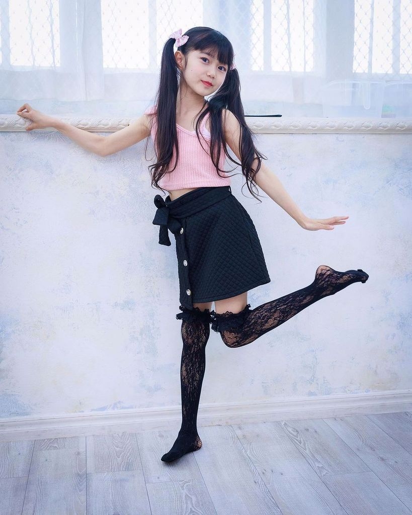 憑依著睇出大陸妹同港女的分別，做人態度天淵之別，港女真是不掂 - 創意台 - 香港高登討論區