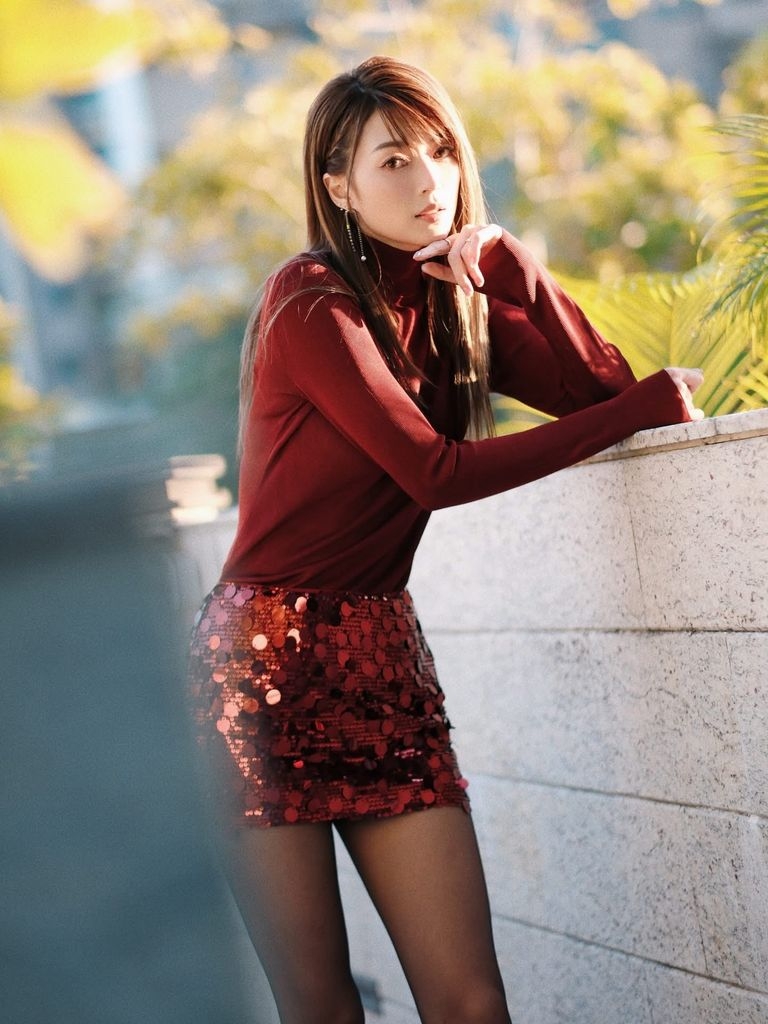 連公主對黑絲腳不得了 - 娛樂台 - 香港高登討論區