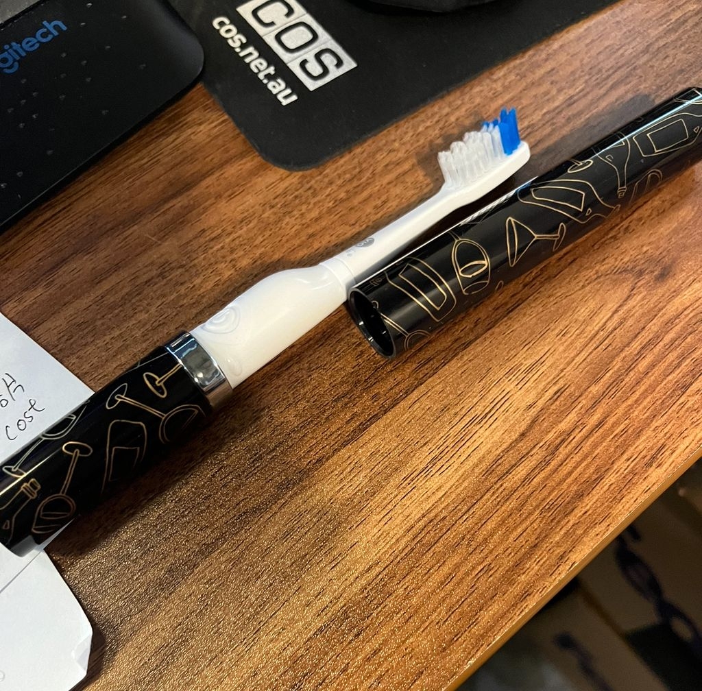 Diu, 搭搭吓巴士，支牙刷震 - 吹水台 - 香港高登討論區